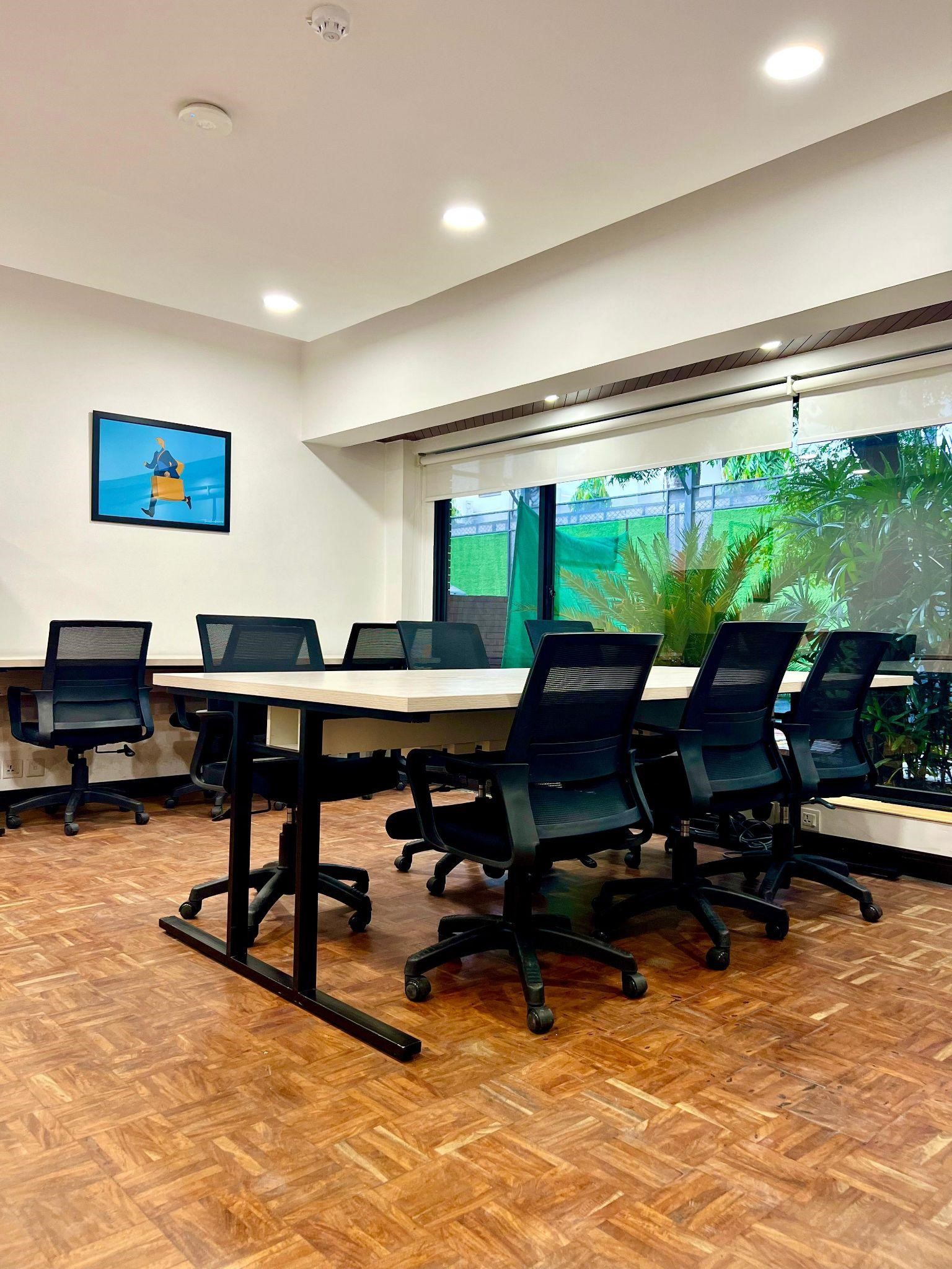 Beyond Just Desks: The Unexpected Benefits of Co-working Spaces for Businesses - Quick Office